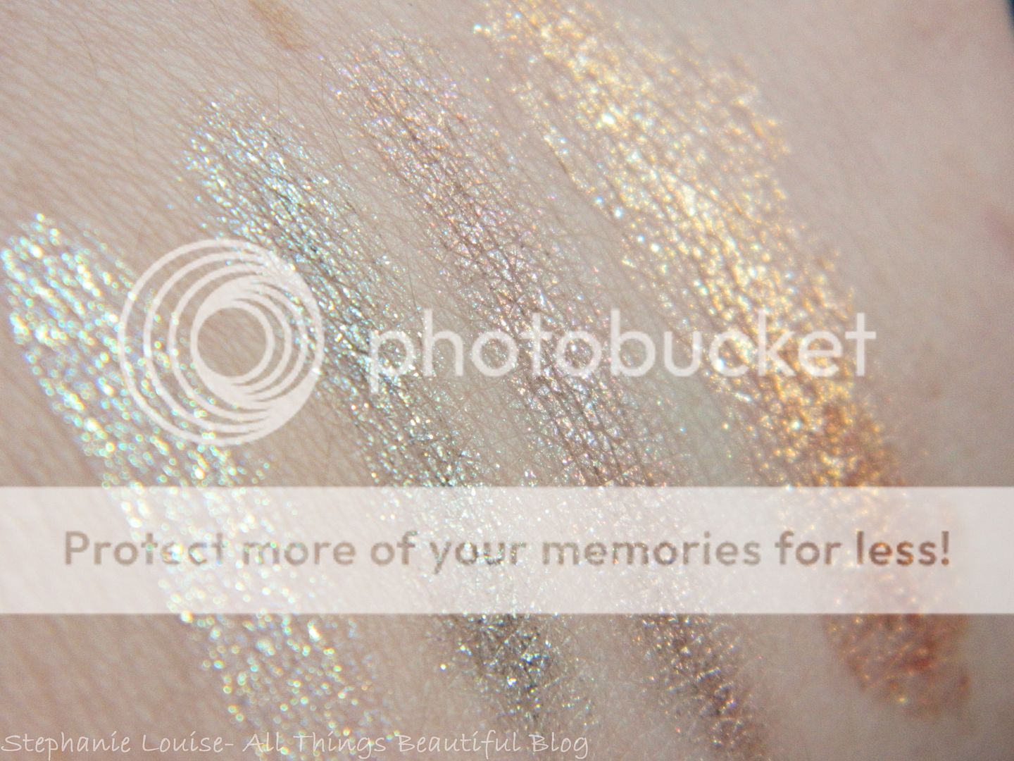 Lorac Rockin' Red Hot 3D Liquid Lustre Set Review, Swatches, & Demo ...